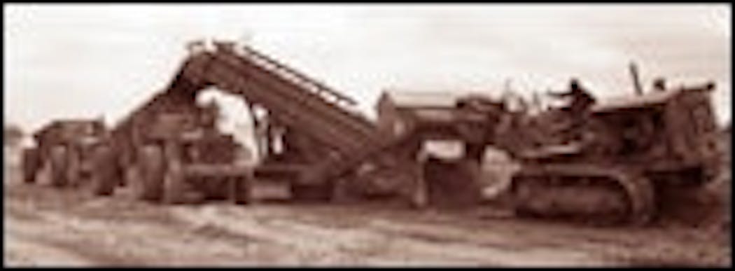 Euclid Belt Loader | Construction Equipment