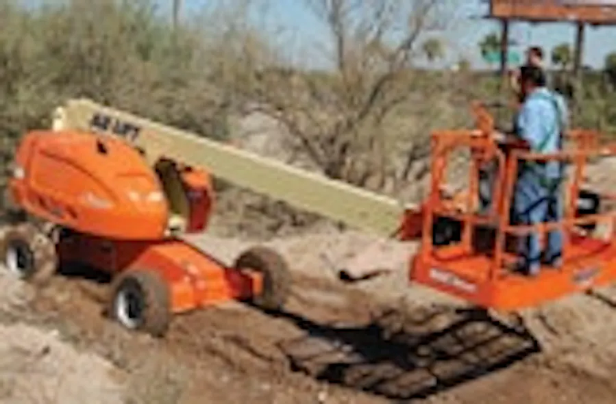 JLG 400S | Construction Equipment