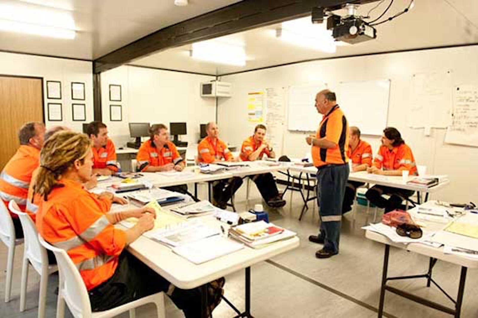Contractors Bear Responsibility for Temp Worker Safety Training ...