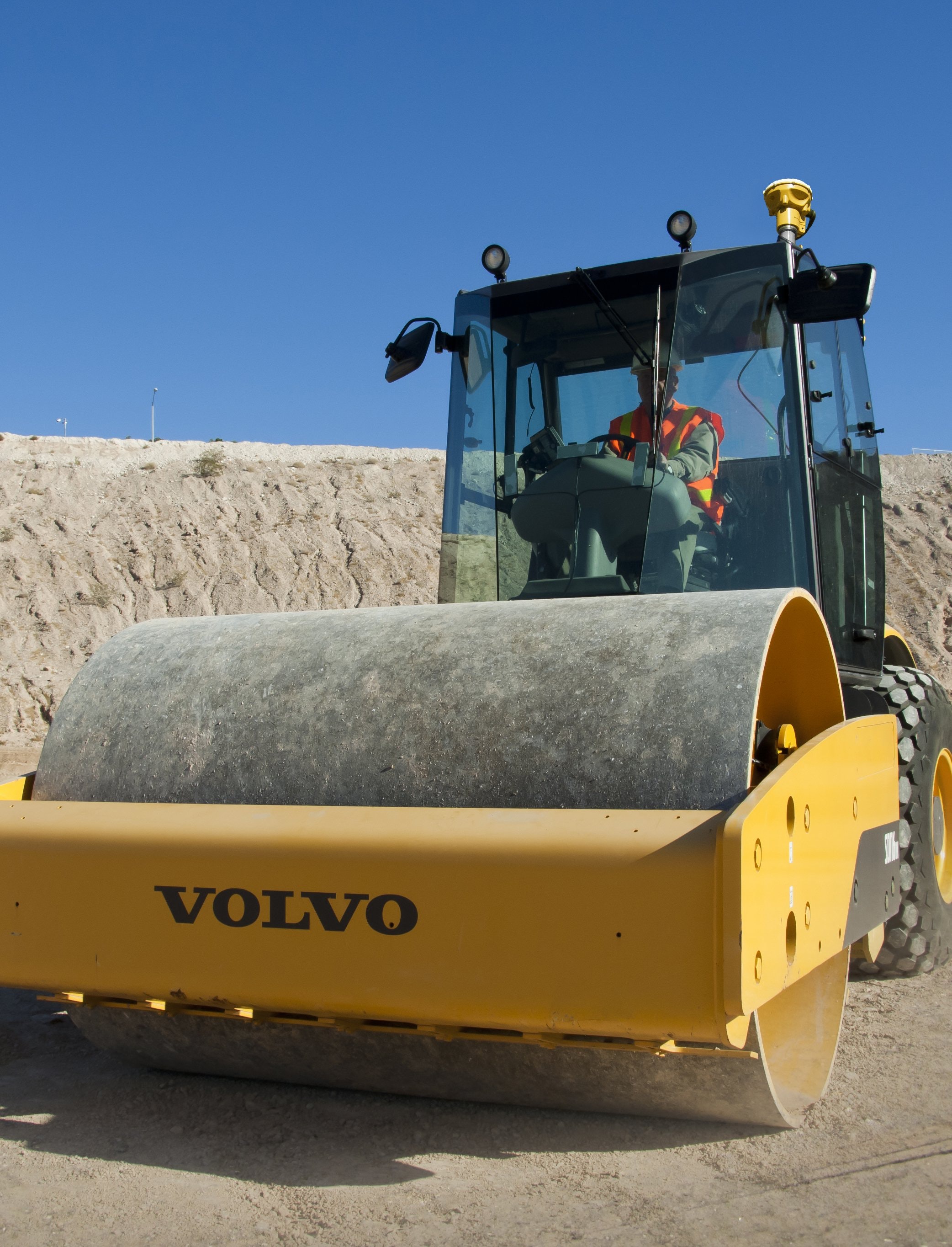 Trimble CCSFlex Compaction Control System | Construction Equipment