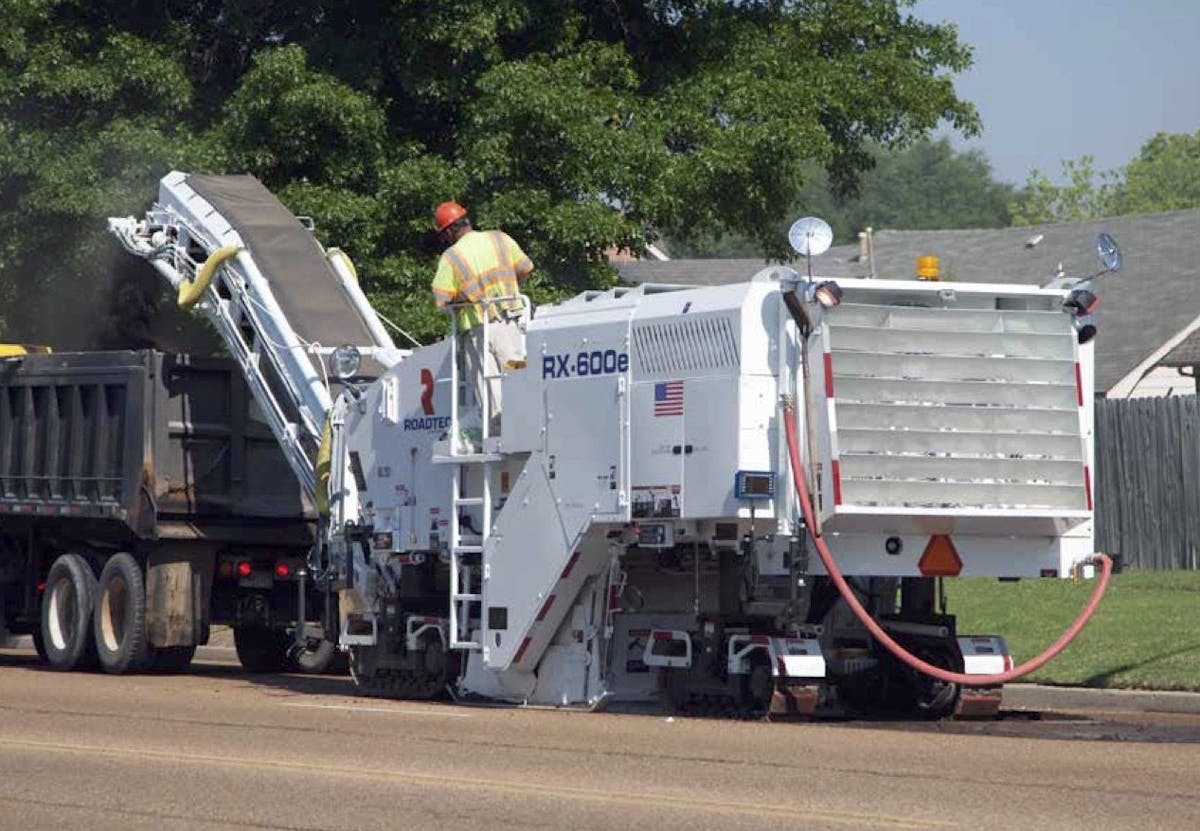 Roadtec RX-600e Cold Planer | Construction Equipment