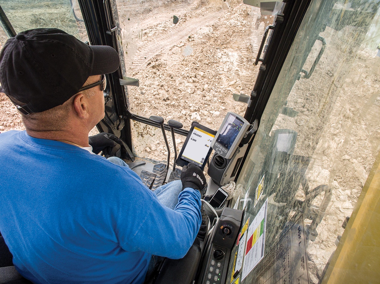 Trimble Loadrite with Earthworks Grade Control for Excavators ...