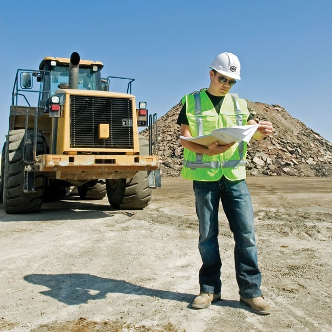 VR Simulator Immerses into Safety | Construction Equipment