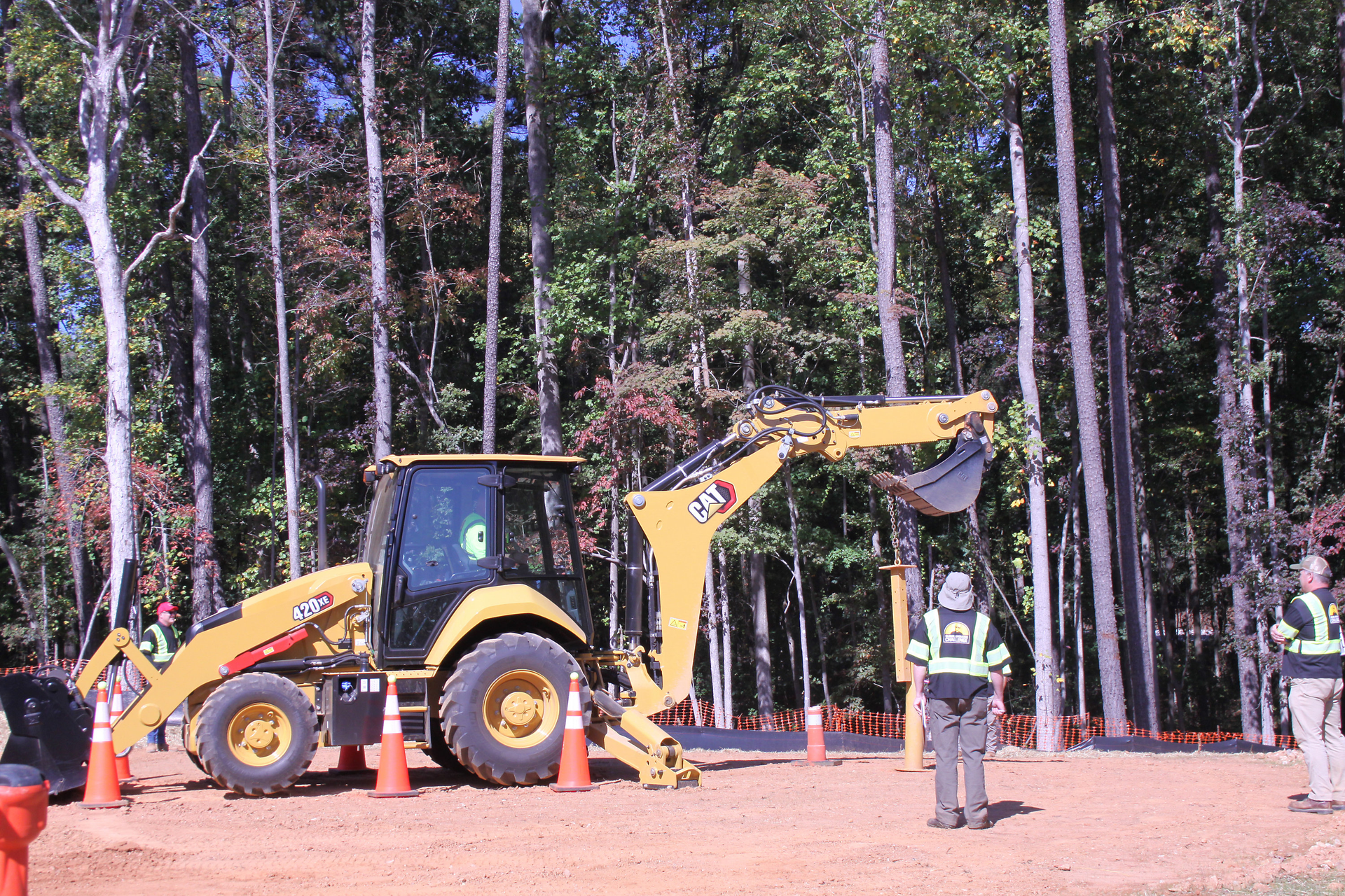 Two Advance to Cat Operator Challenge Finals at Conexpo | Construction ...