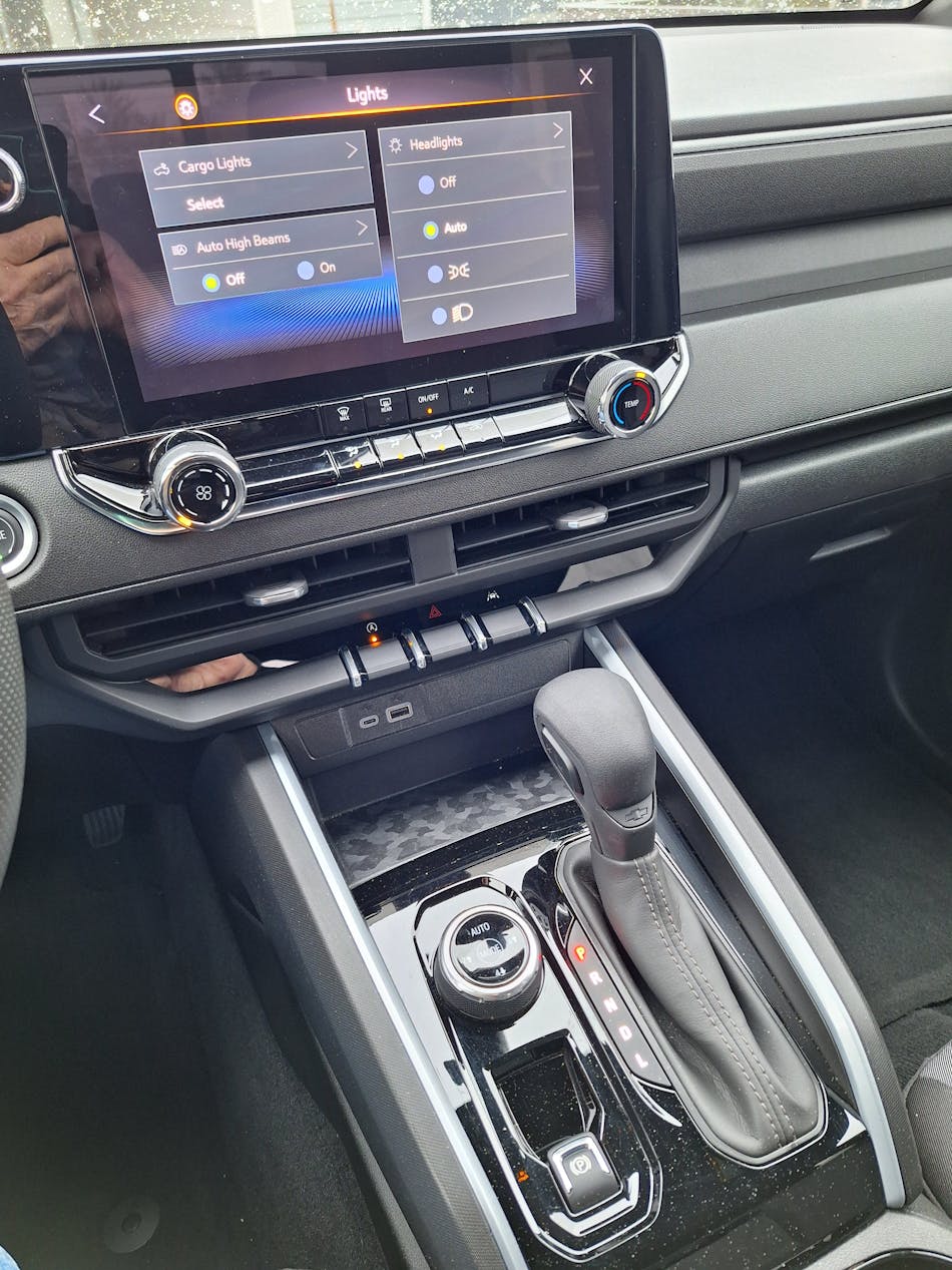 Colorado Offers an Alternative to Full-Size Pickups | Construction ...