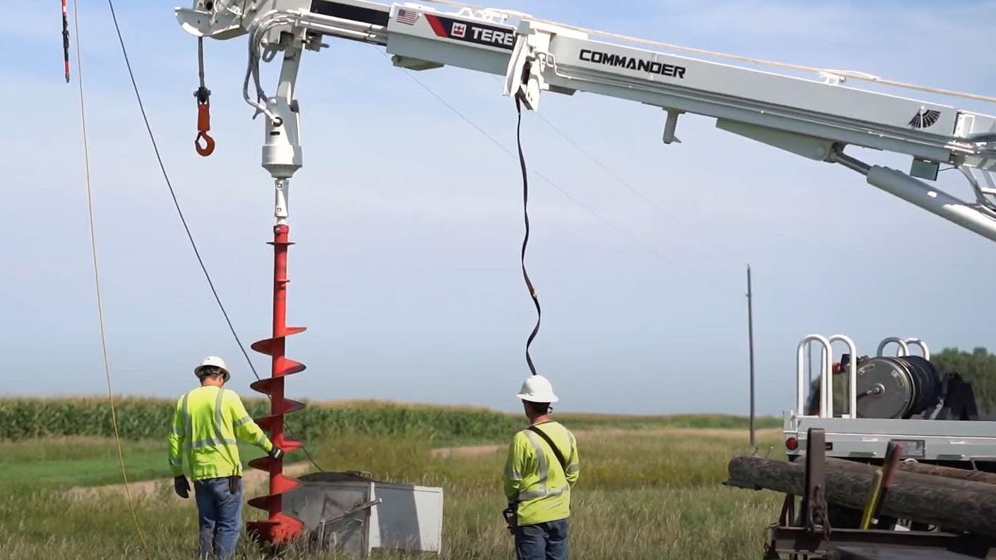 Terex Adds Flex Pro Controls to All Commander Diggers | Construction ...