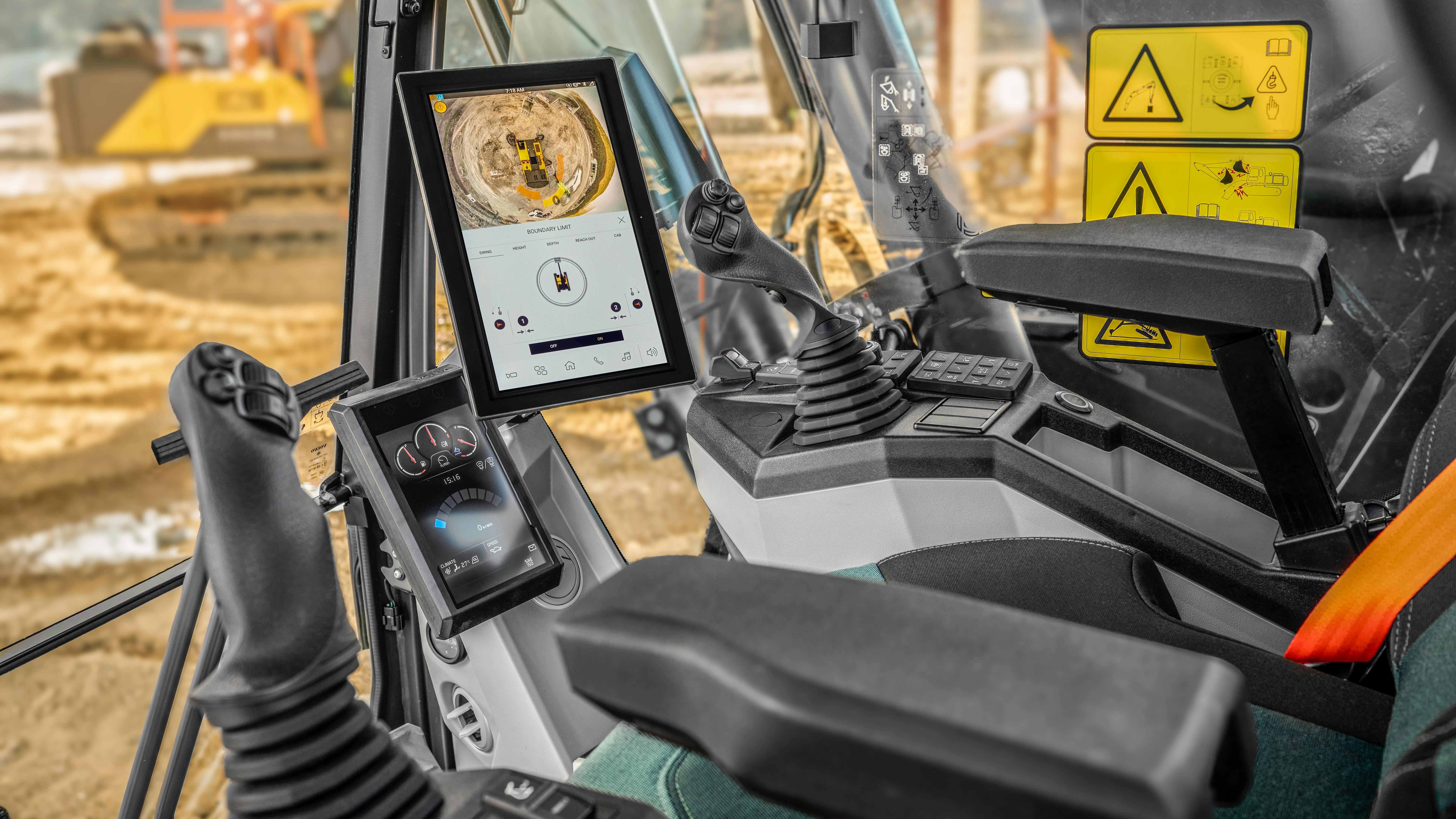 Volvo EC260, EC300 Excavators | Construction Equipment