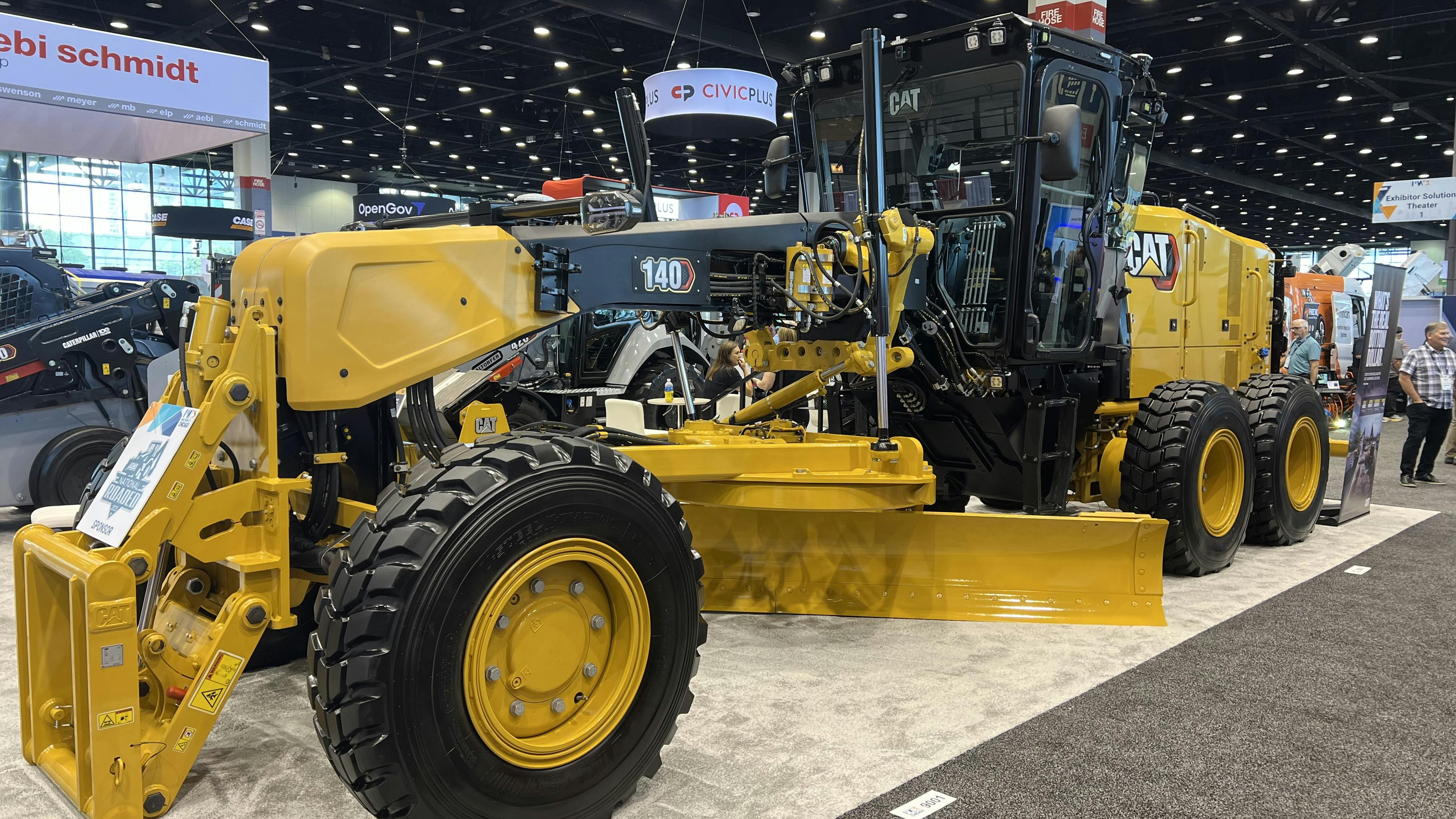 Caterpillar Upgrades its 140 LVR Motor Grader | Construction Equipment