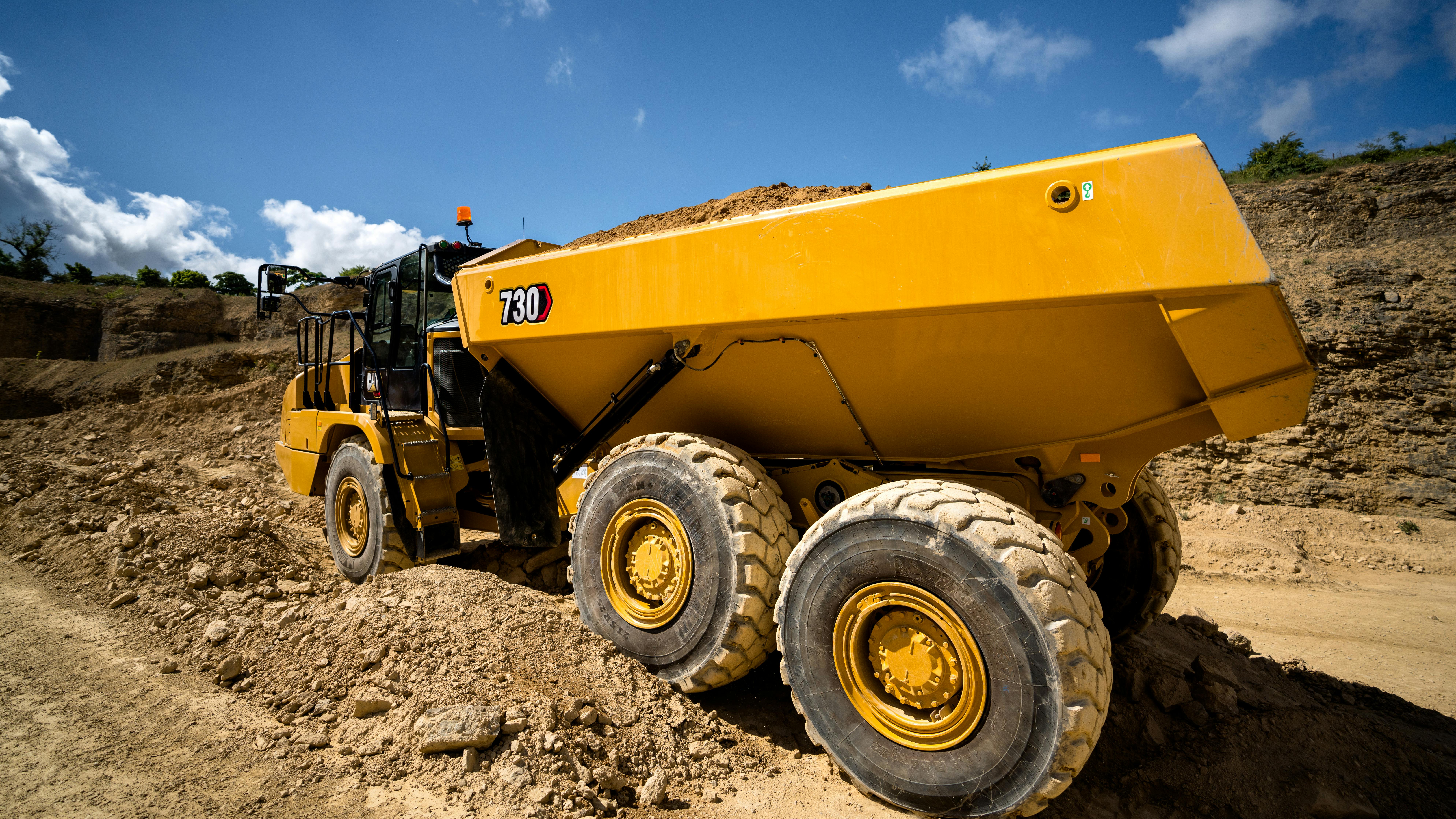 Caterpillar Updates 30-Ton Articulated Haul Trucks | Construction Equipment